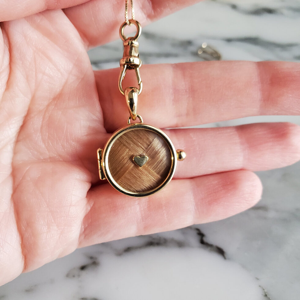The Era Locket | Mementos Entwined
